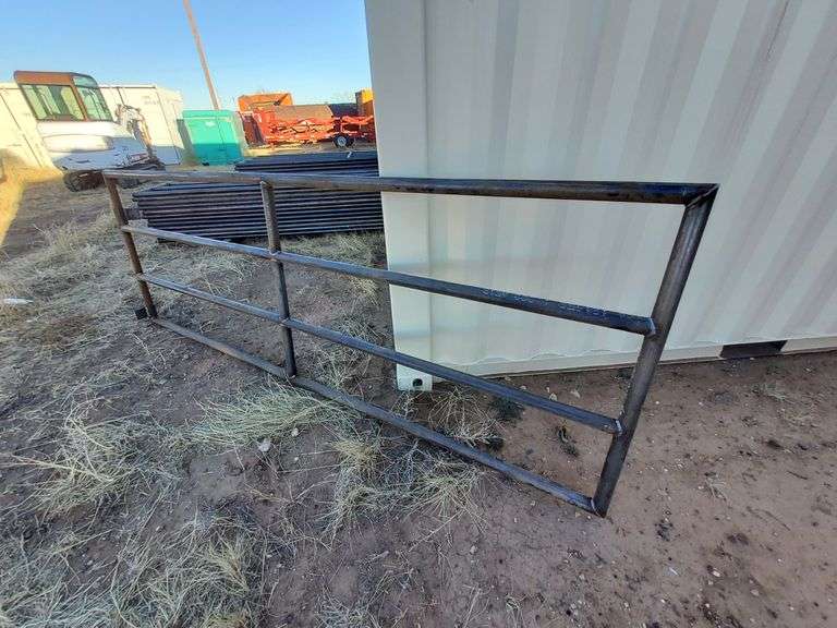 10ft x 42in Pasture Gate - J&J Auctioneers LLC