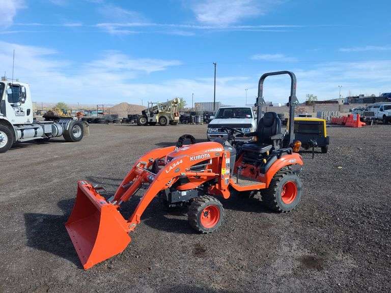 2020 Kubota BX2680 4x4 Diesel Tractor - J&J Auctioneers LLC