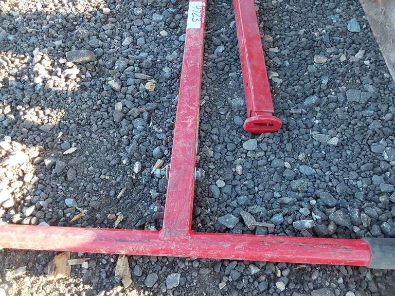 Qty (2) 2in Valve Key and Curb Stop Key - J&J Auctioneers LLC