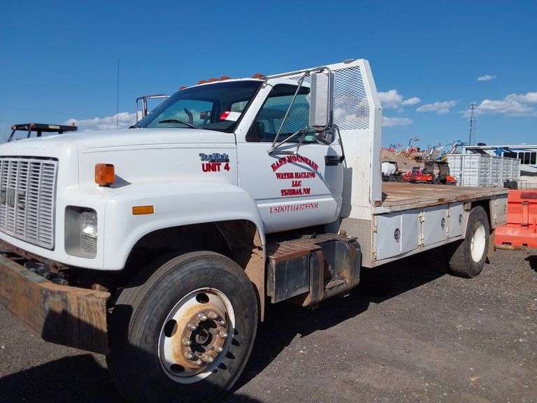 2000 Chevy C70 Flat Bed Truck - J&J Auctioneers LLC