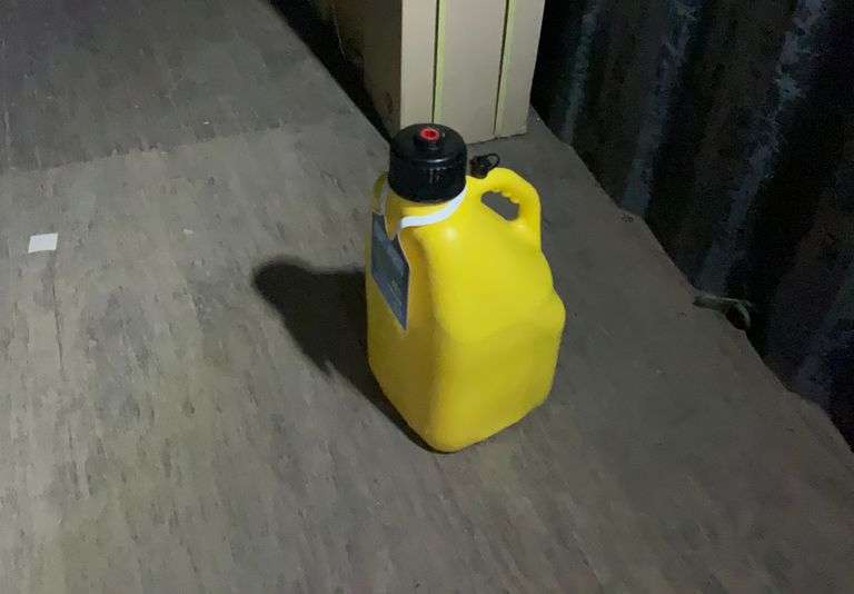 5 Gal U Jug - J&J Auctioneers LLC