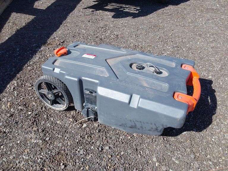 Septic Carrier To Dump Black Water RV Tanks J J Auctioneers LLC septic-carrier-to-dump-black-water-rv-tanks-j-j-auctioneers-llc