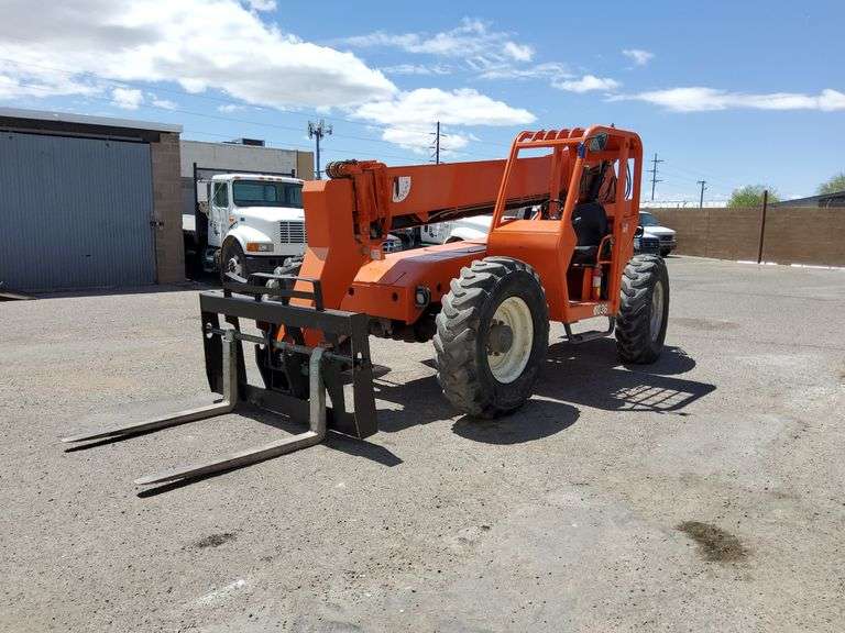2006 JLG Skytrak 6036 4x4x4 Telescopic Forklift - J&J Auctioneers LLC