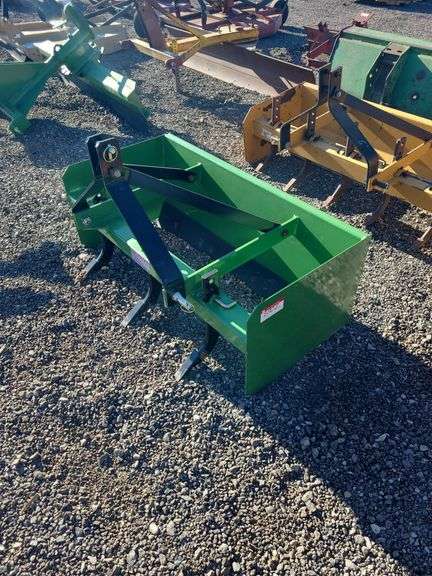 3pt Diamond H 4ft Box Blade - J&J Auctioneers LLC