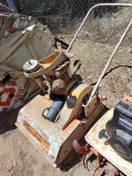 Ground Pounder Walk Behind Compactor - J&J Auctioneers LLC