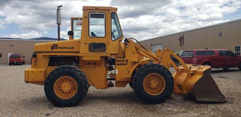 Fiat Allis 605B Wheel Loader - Taos, N.M. - J&J Auctioneers LLC