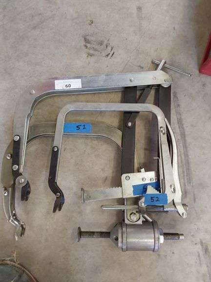 Valve spring compressors - J&J Auctioneers LLC