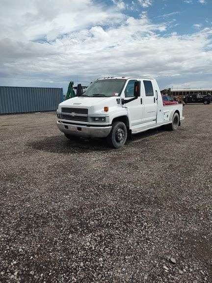 2005 Chevrolet 4500 Crew Cab Flatbed Truck Albuquerque NM - J&J ...