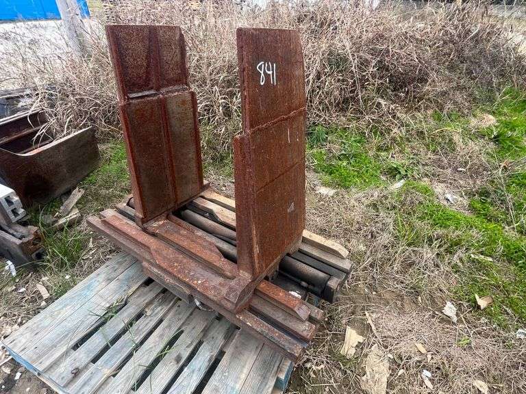 Forklift Bale Clamp Attachment - JJ Merchant