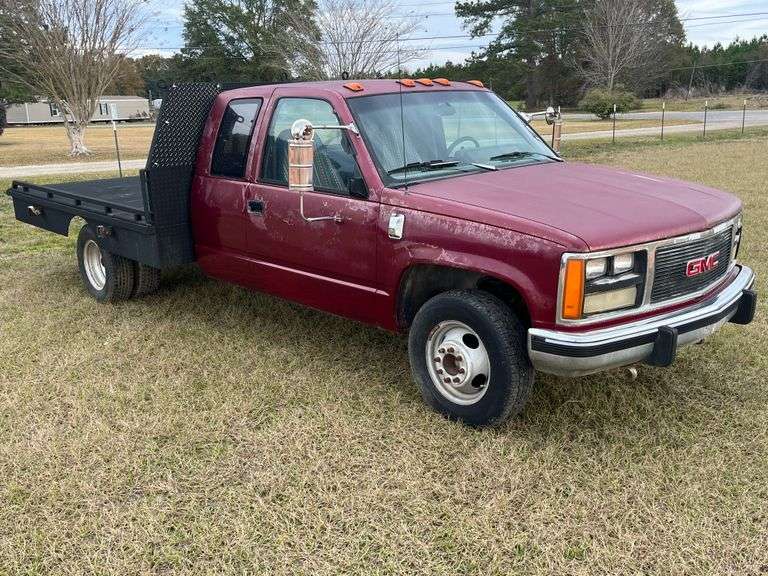 1989 GMC Sierra 3500 Flatbed Truck (170,875 Miles) - JJ Merchant