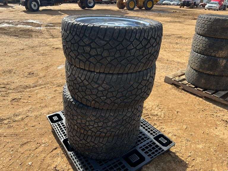 (4) Cooper Zeon LTZ 305/40 R22 Tires with Rims - JJ Merchant