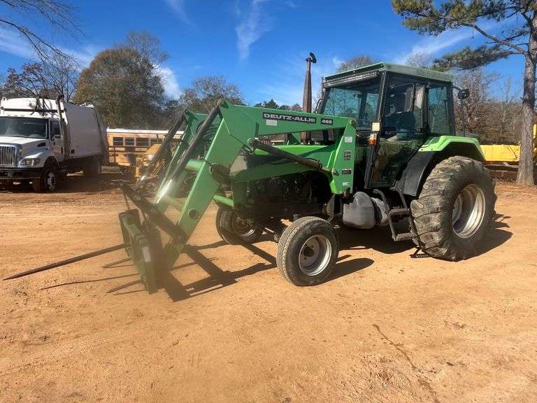 Deutz Allis 6275 75HP 2wd Utility Tractor (2,845 Hours) - JJ Merchant