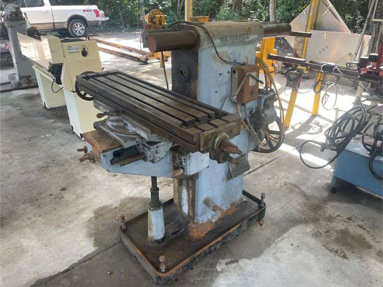 Milwaukee Vertical Milling Machine - JJ Merchant