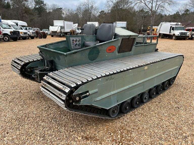 Marsh Master MM1 Amphibious Crawler w/Trailer (999 Hours) - JJ Merchant LLC