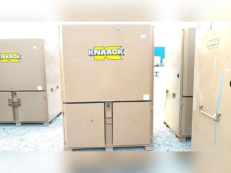 KNAACK MASTER STORAGE CHEST - Jeff Martin Auctioneers, Inc.