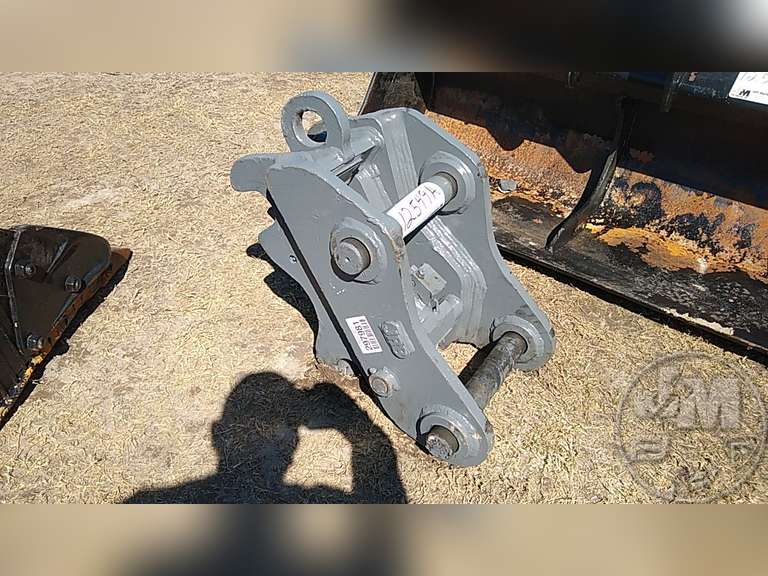 JRB 90A2894 SN: 0306-187289-1 HYDRAULIC QUICK COUPLER - Jeff Martin ...