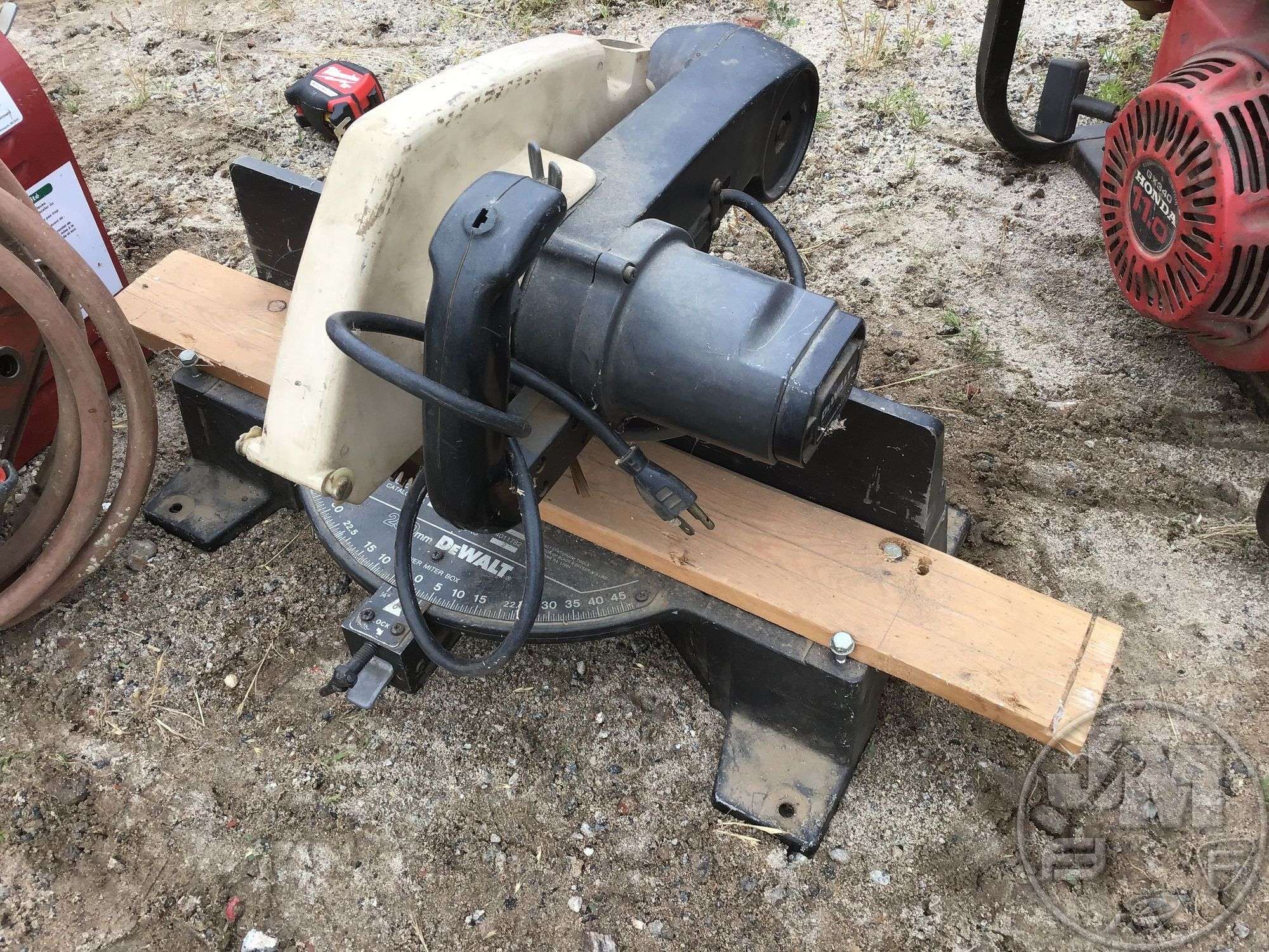 DEWALT 250MM POWER MITER BOX SAW Jeff Martin Auctioneers Inc