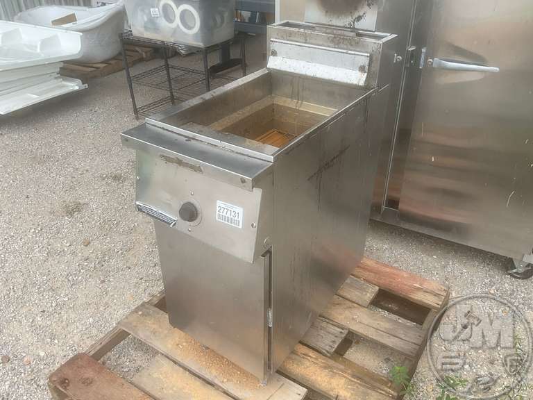 FRYMASTER MJ35GSC SN: 9106FA0062 - Jeff Martin Auctioneers, Inc.