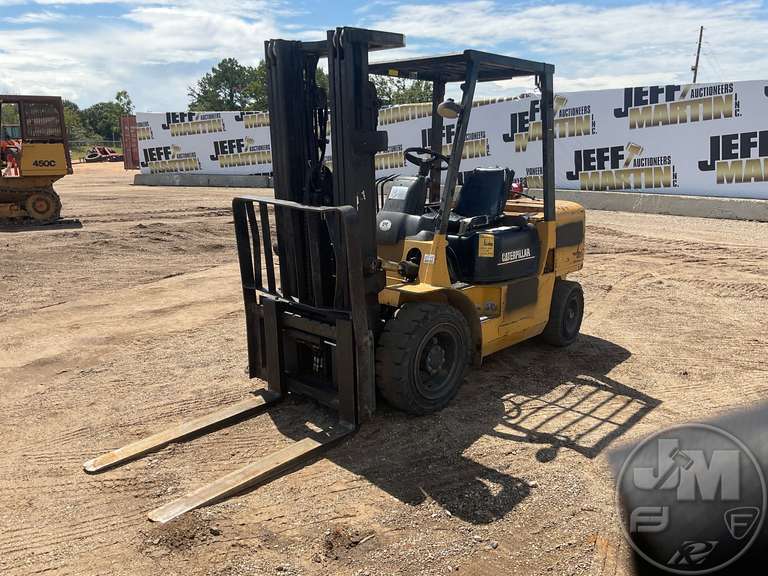 2010 CATERPILLAR DP30K CUSHION TIRE FORKLIFT SN: AT14C35320 - Jeff ...
