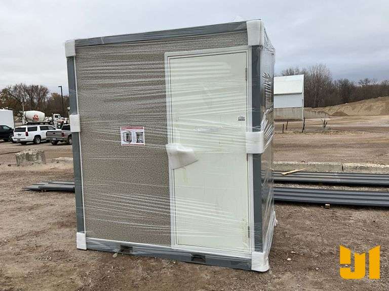 2024 RAYSKY RM87-96 MOBILE TOILET - Jeff Martin Auctioneers, Inc.