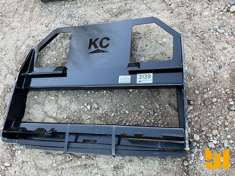 2024 KC FORK FRAME W/ 42" FORKS - Jeff Martin Auctioneers, Inc.