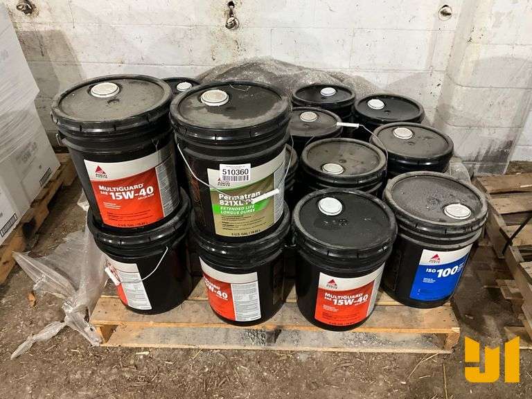 QTY OF (13) 15W-40 (3) ISO 100 HYDRAULIC OIL & (1) PERMATRAN ...