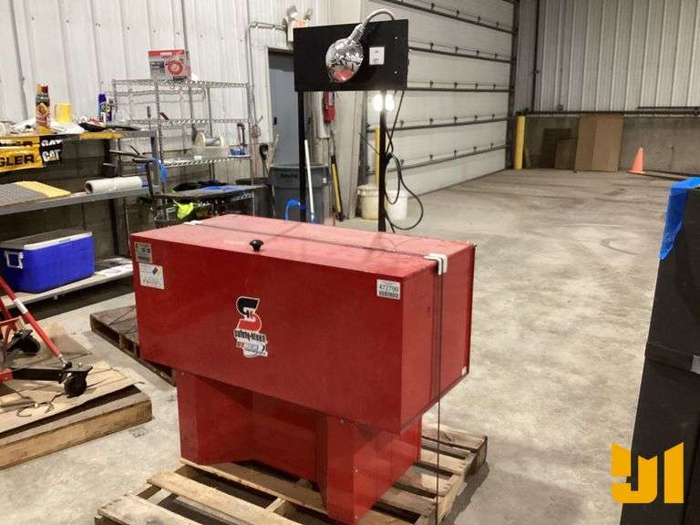 SAFETY-KLEEN 44.1 SOLVENT VAT PARTS WASHER - Jeff Martin Auctioneers, Inc.