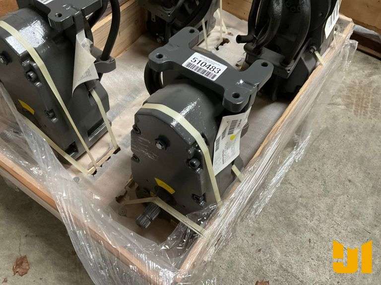 ZULDBERG FRONT MOUNT PTO PART#4286889M98 - Jeff Martin Auctioneers, Inc.