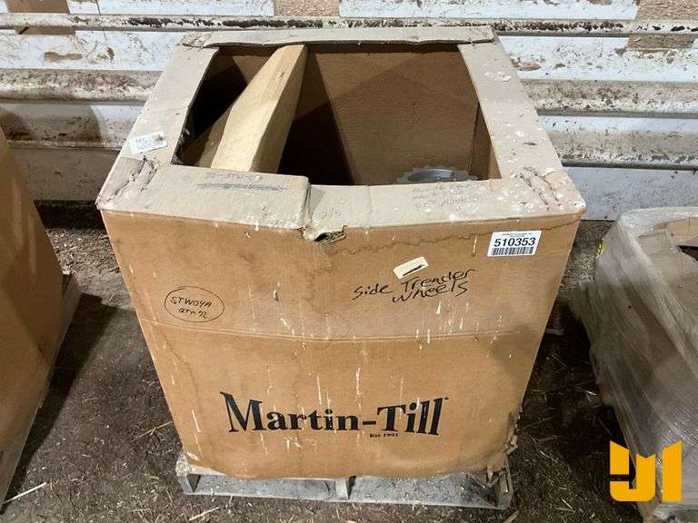 QTY OF SIDE TRENDER WHEELS - Jeff Martin Auctioneers, Inc.