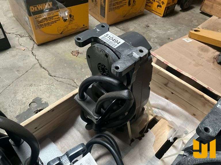 ZULDBERG FRONT MOUNT PTO PART#4286889M98 - Jeff Martin Auctioneers, Inc.