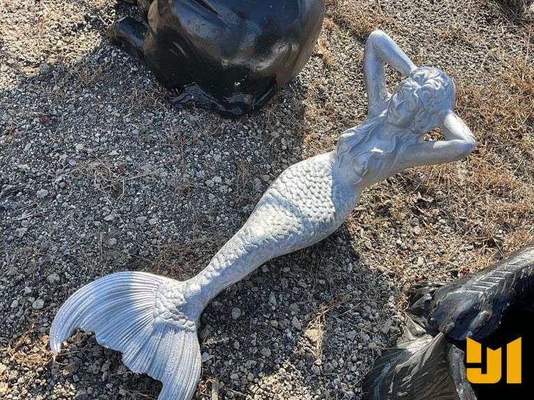 MERMAID YARD STATUE - Jeff Martin Auctioneers, Inc.