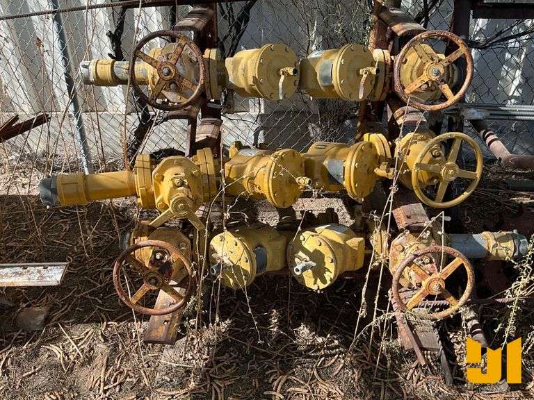 QTY OF STEEL PIPE RACKS, REBAR, CONDUIT, UNISTRUT, 4" VALVE - Jeff ...