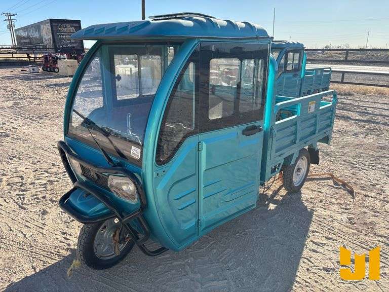 UNUSED 2025 MECO MC16 3 WHEEL ELECTRIC VEHICLE MC16241059 - Jeff Martin ...