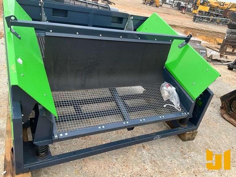 TOP SOIL SHAKER - Jeff Martin Auctioneers, Inc.