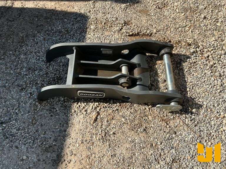 2020 GEITH MX4HT-DM-6106 HYDRAULIC THUMB SN: 1024781 - Jeff Martin ...