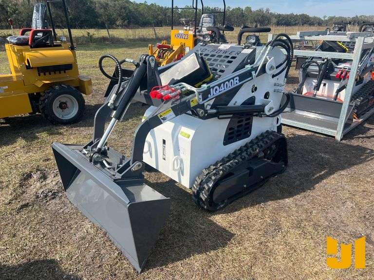 2024 JQ POWER MODEL JQ400R RIDE-ON MULTI TERRAIN LOADER SN: 2312506091 ...