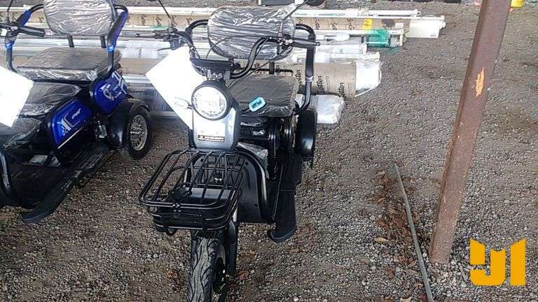 2024 SPIRIT THREE WHEELER - Jeff Martin Auctioneers, Inc.