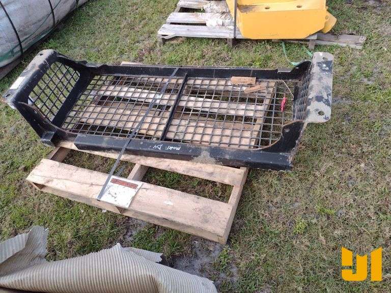 SCREEN FOR D4 DOZER - Jeff Martin Auctioneers, Inc.