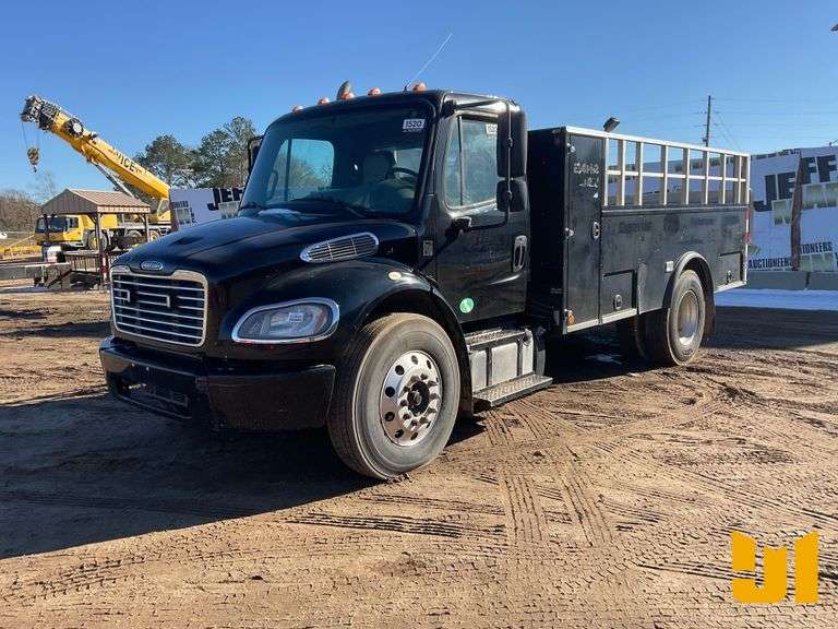 2016 FREIGHTLINER M2 S/A UTILITY TRUCK VIN: 1FVACVDU9GHHG5552 - Jeff ...