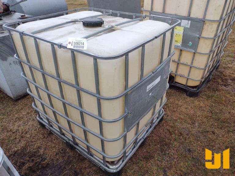 250 GALLON POLY TANK - Jeff Martin Auctioneers, Inc.
