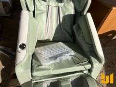MACH PRO MP-MS100 ELECTRIC MASSAGE CHAIR - Jeff Martin Auctioneers, Inc.