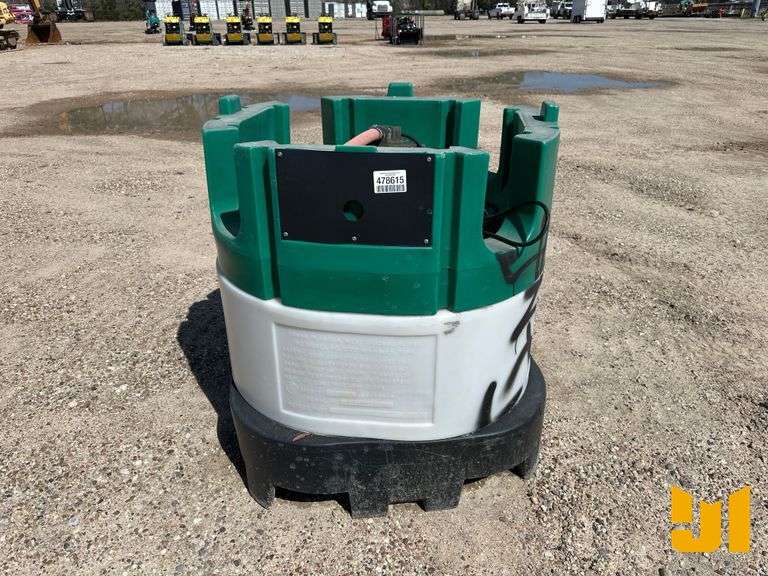 120 GALLON TANK - Jeff Martin Auctioneers, Inc.
