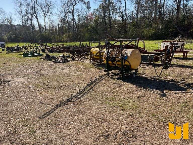 SPRAYER - Jeff Martin Auctioneers, Inc.
