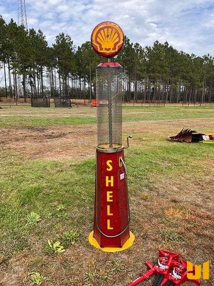 METAL SHELL GAS PUMP YARD ART - Jeff Martin Auctioneers, Inc.