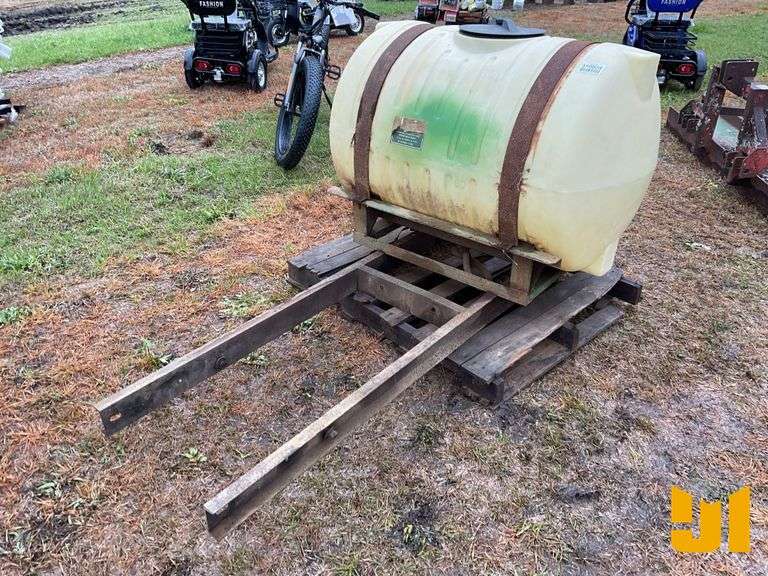 140GAL POLY TANK, SKID MOUNTED - Jeff Martin Auctioneers, Inc.
