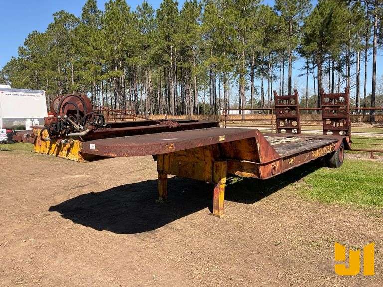 HOMEMADE SHOP BUILT FIXED NECK LOWBOY TRAILER - Jeff Martin Auctioneers ...