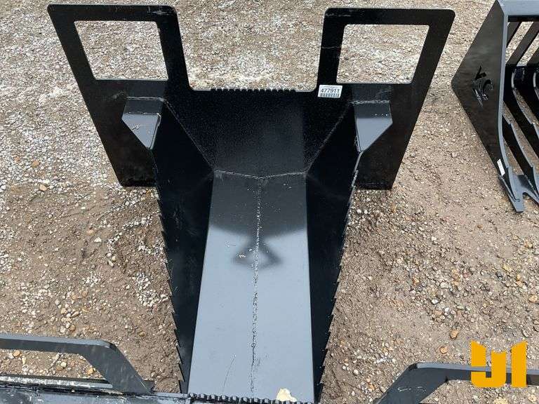 UNUSED KC 40” SKID STEER TREE SPADE - Jeff Martin Auctioneers, Inc.