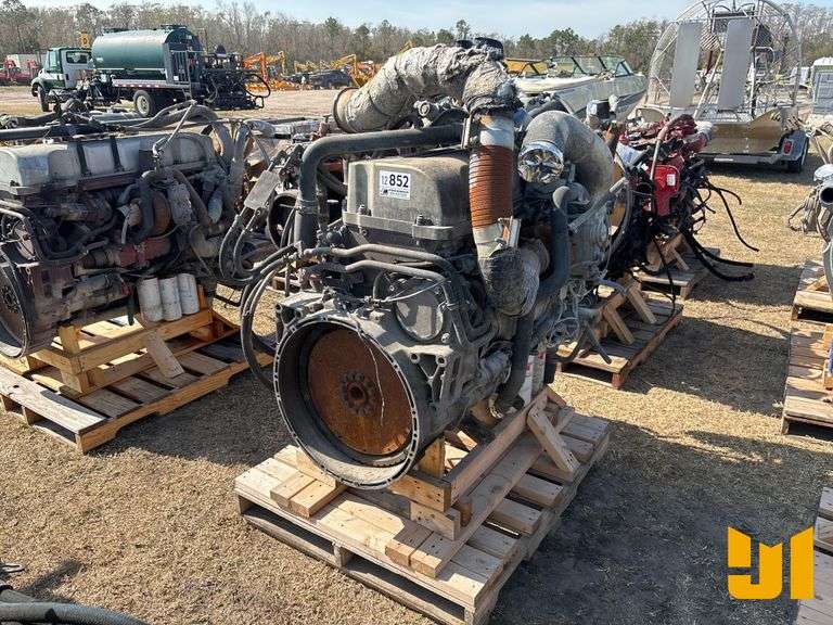 2011 MACK MP7-325 SN: 08397 ENGINE - Jeff Martin Auctioneers, Inc.