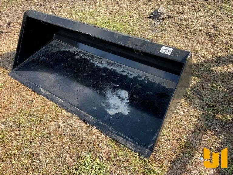 SMOOTH BUCKET 72 INCHES - Jeff Martin Auctioneers, Inc.