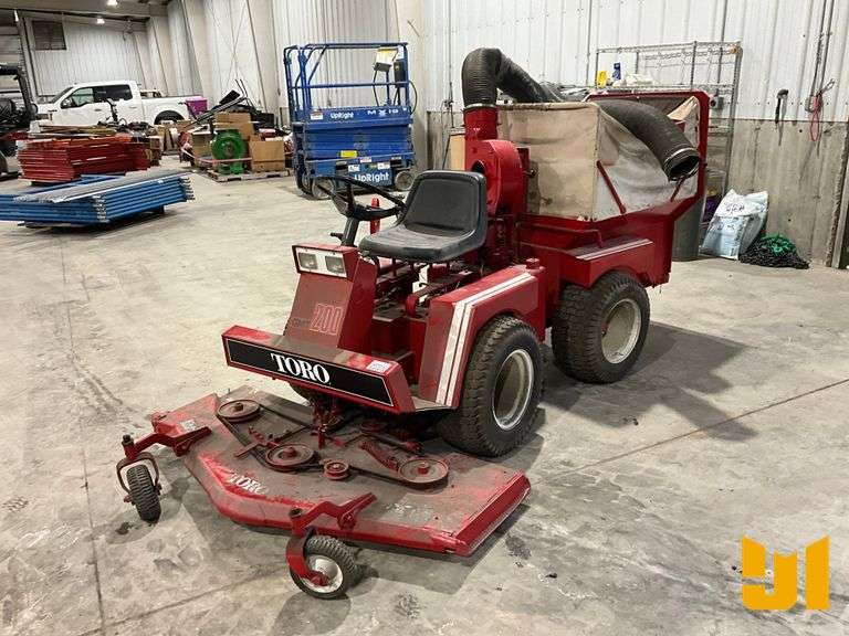 TORO GMT200 SN: 30804-80165 ARTICULATING FRONT DECK RIDING MOWER - Jeff ...